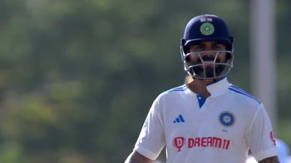 Virat Kohli's iconic mock celebration after hitting his 1st boundary goes VIRAL