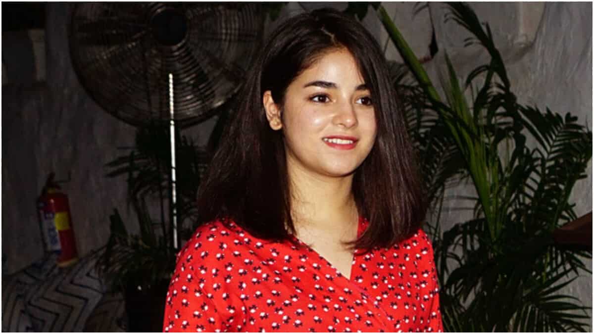 Former actress Zaira Wasim defends woman eating in a niqab: 'Ate ...