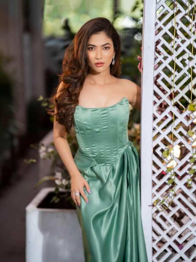 Ridhima Pandit looks like a princess in these dresses – OTTplay