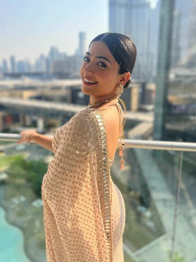 Rashmika Mandannas Stunning Saree Collection Is Awe Inspiring Ottplay 7105