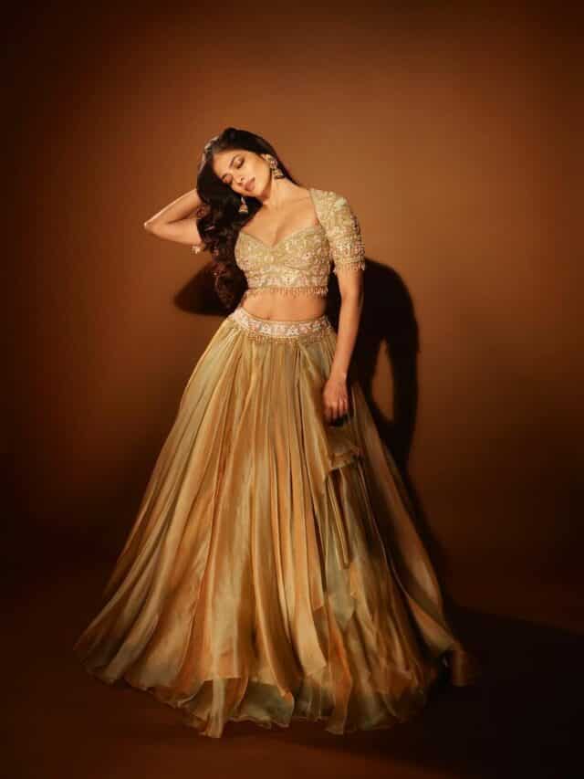 Malavika Mohanan Turns Fashion Goddess In A Dazzling Gold Lehenga Ottplay