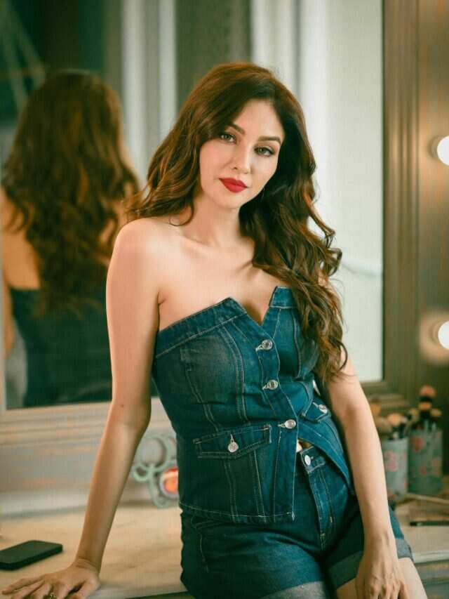 Saumya Tandon serves major casual style goals in her new denim look ...