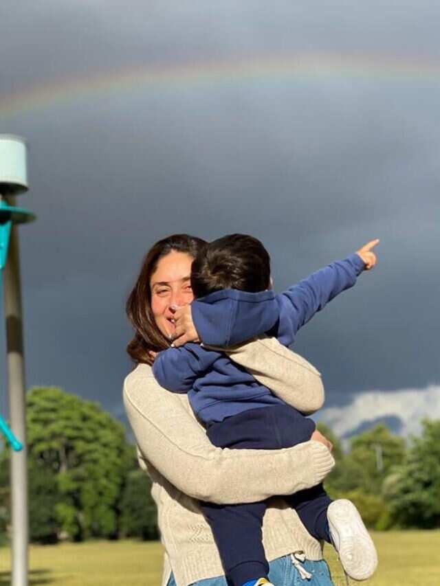 8 Adorable Candid Photos Shared By Bollywood Moms Ottplay